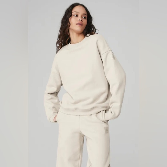 ALO Yoga | Sweaters | Alo Yoga Renown Heavy Weight Crew Neck Pullover ...